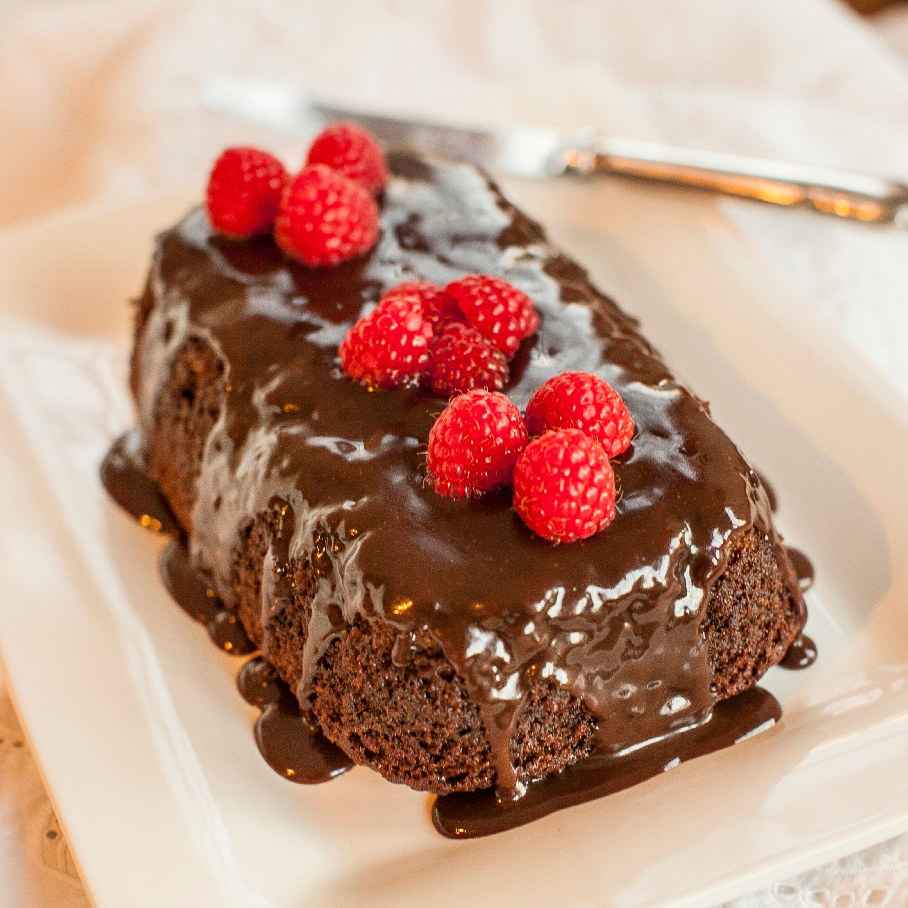 Delicious Family Size Molten Chocolate Pudding | Jolly Posh Foods